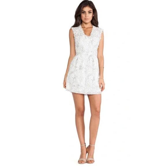 Dolce Vita | Dresses | Dolce Vita Kendelle Silk Embroidered Dress In ...